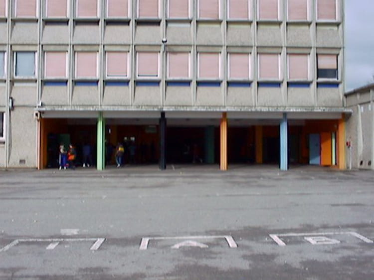 Photo de classe College de 1990, Collège Jean Castel - Copains d'avant