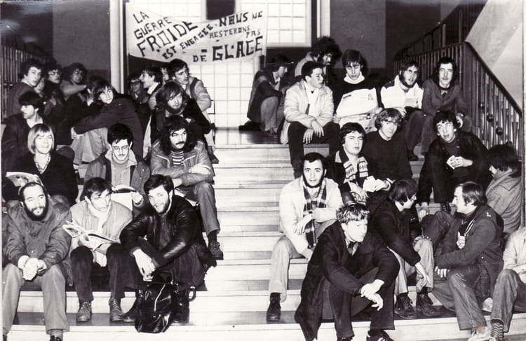 Photo de classe Génie Electrique - Option Electronique de 1980, Iut Du ...