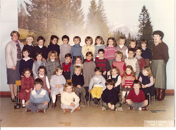 Photo de classe Maternelle de 1980, ECOLE SAINT FRANCOIS DE SALES ...