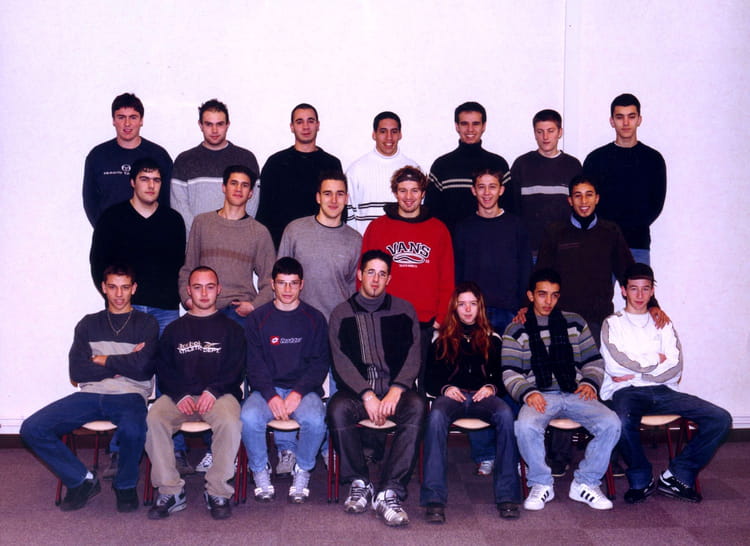 Photo de classe BTS Productique 1ère année de 2003, Lycée Camille ...