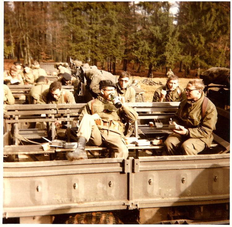 Photo de classe Berlin 65 1 C 46ème RI de 1965, 46 Ri - Copains d'avant