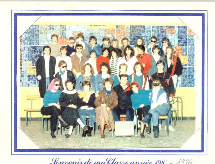 Photo de classe 1° B de 1986, Lycée François Couperin - Copains d'avant