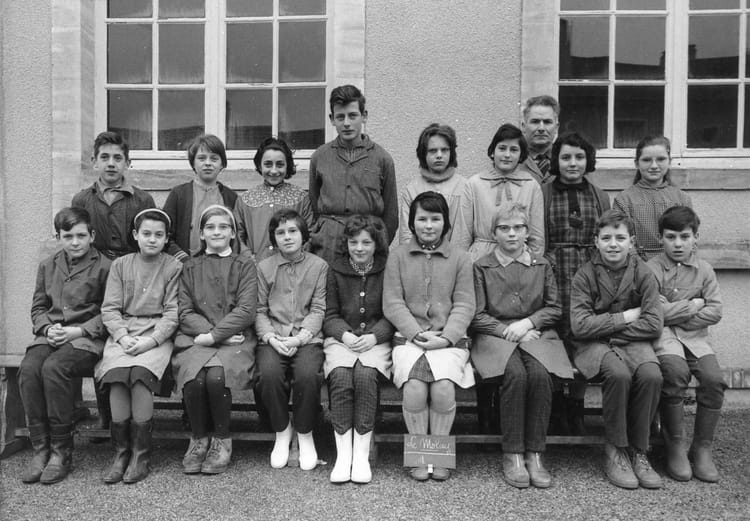 Photo de classe ECOLE PRIMAIRE DU MOLAY de 1964, ECOLE PRIMAIRE DU ...