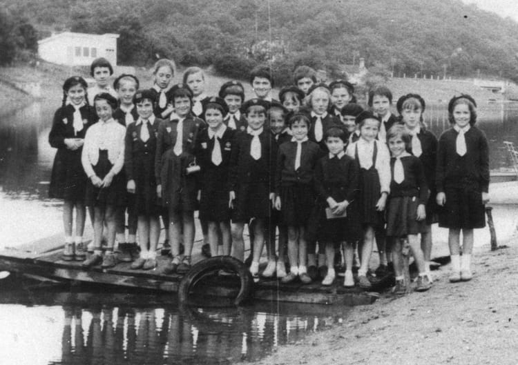 Photo de classe Camp de jeannettes de 1959, Guide De France - Copains d ...