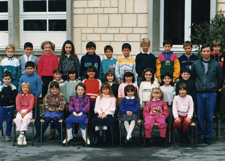 Photo de classe CE 2 1988-1989 de 1989, Ecole Marcel Roger (Neuilly ...