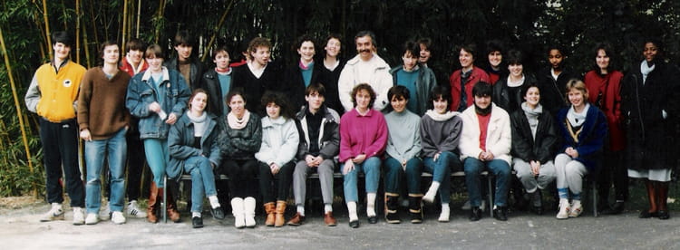 Photo de classe Terminale D 1986-1987 de 1987, Lycée Polyvalent ...