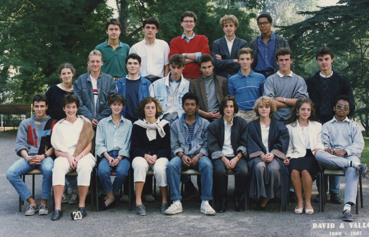Photo de classe Terminale C 3 de 1987, LYCEE MARCEL ROBY - Copains d'avant