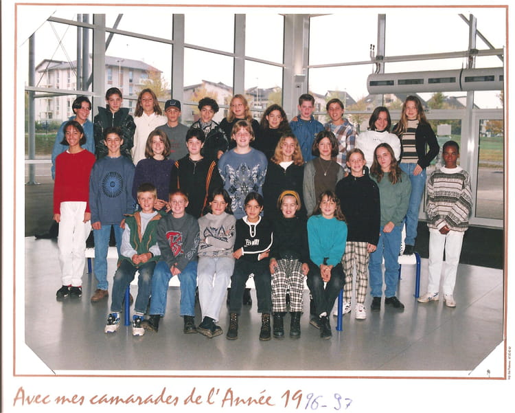 Photo de classe 5eme3 de 1996, Collège Arthur Rimbaud - Copains d'avant