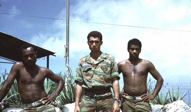 Photo de classe Classe 71-02 au fort de Oumbo de 1971, BIMAP - Copains ...