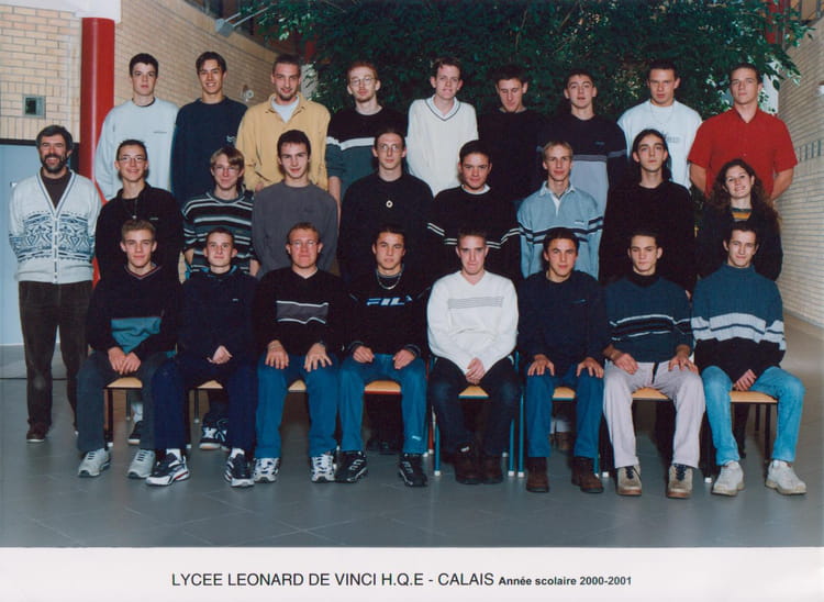 Photo de classe TermGET1 de 2000, Lycée Léonard De Vinci - Copains d'avant