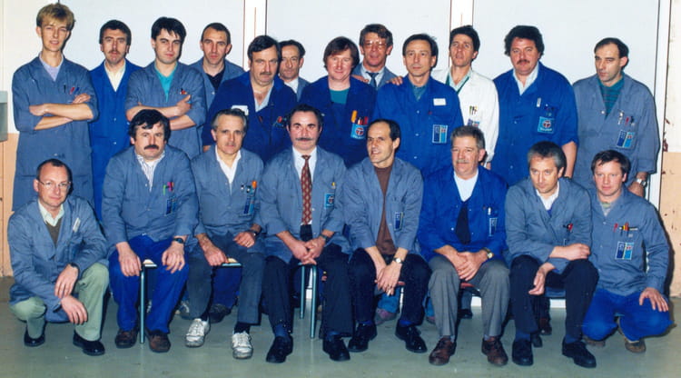 Photo de classe Retraité à l'honneur de 1990, Psa - Peugeot Citroën ...