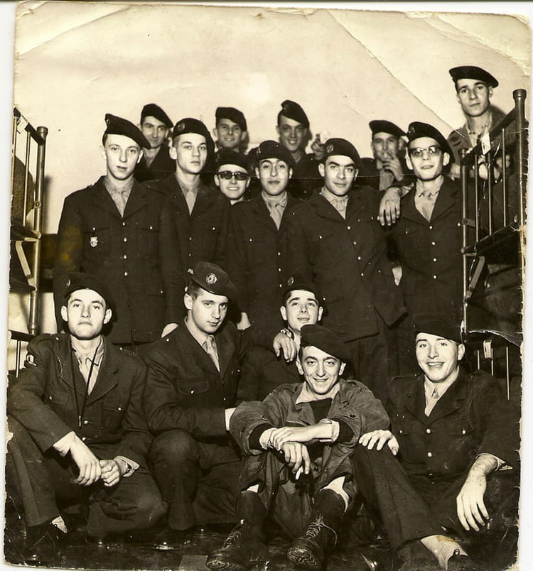 Photo de classe Caserne BANEL Arrivée de 1969, 17ème Rgap - Copains d'avant