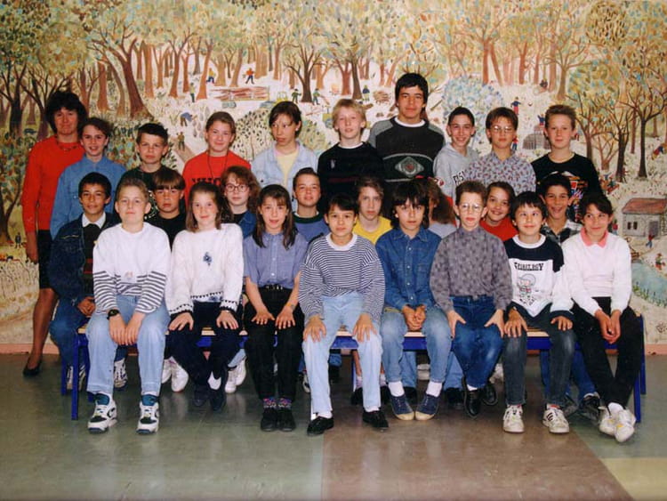 Photo de classe 1992-1993 : 6ème de 1993, Collège William Henri Classen ...