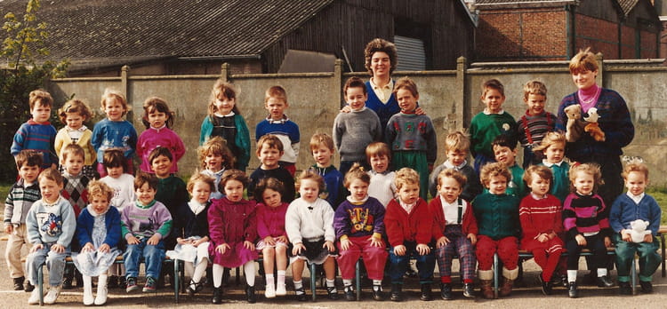 Photo de classe Maternelle de 1989, ECOLE NOTRE DAME DE LOURDES ...