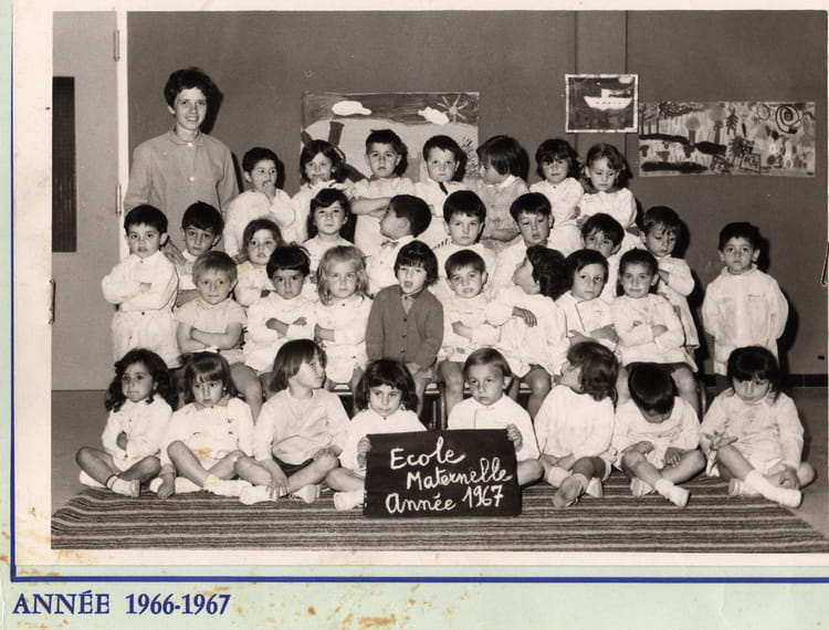 Photo De Classe Maternelle De 1966 Ecole Merlan Cerisaie Copains D Avant