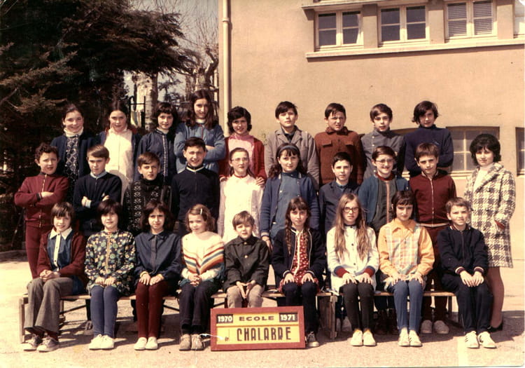 Photo de classe 6ème de 1971, Collège Antoine Pons - Copains d'avant
