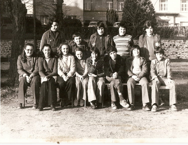 Photo de classe Classe de 3eme de 1976, Collège - Copains d'avant