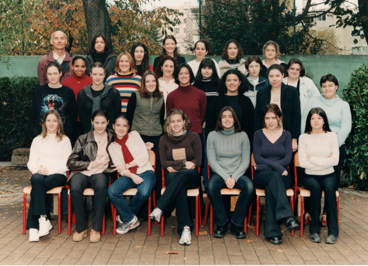 Photo de classe TEZENAS DU MONTCEL - BTS ASSISTANTE DE DIRECTION 1ere ...