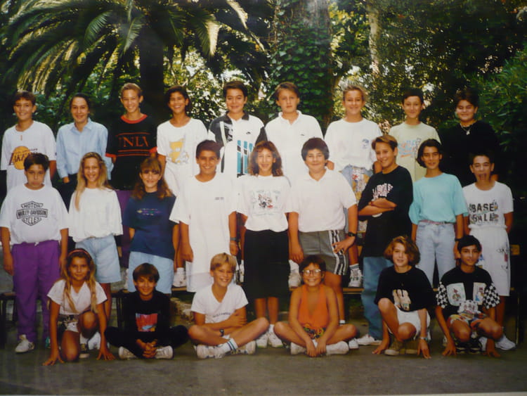 Photo de classe 5eme D Roustan 1991-92 de 1991, Collège Roustan ...