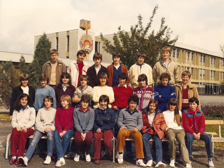 Photo de classe 3e3 de 1981, Collège Bissy - Copains d'avant