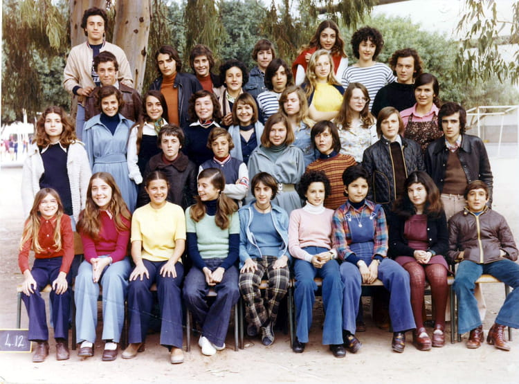 Photo de classe 4ème12 lyautey 1974/1975 de 1975, LYCEE LYAUTEY ...