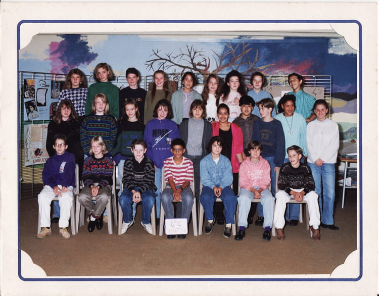 Photo de classe 4ème5 de 1992, Collège Guy Mareschal - Copains d'avant