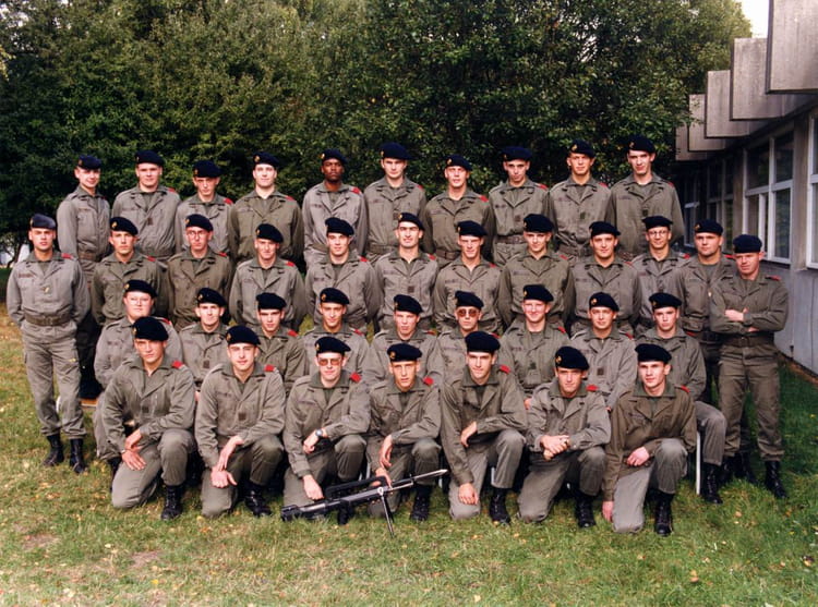 Photo de classe Contingent 96/10 71°RG 2èCCA de 1996, 71 ème Rg ...