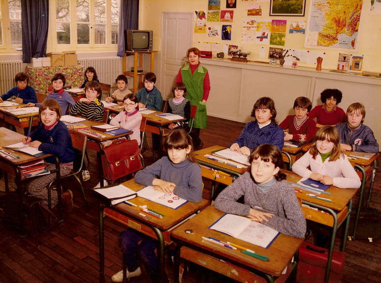 Photo de classe CM2 de 1981, Ecole Intercommunale (Saulon La Chapelle ...