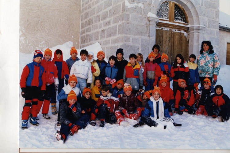 Photo de classe CM1 de 1985, ECOLE MICHEL ORDENER - Copains d'avant