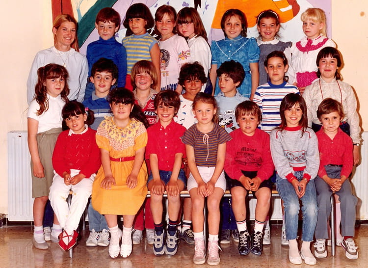 Photo de classe CE1 de 1983, ECOLE FRANCOIS CESARI - Copains d'avant