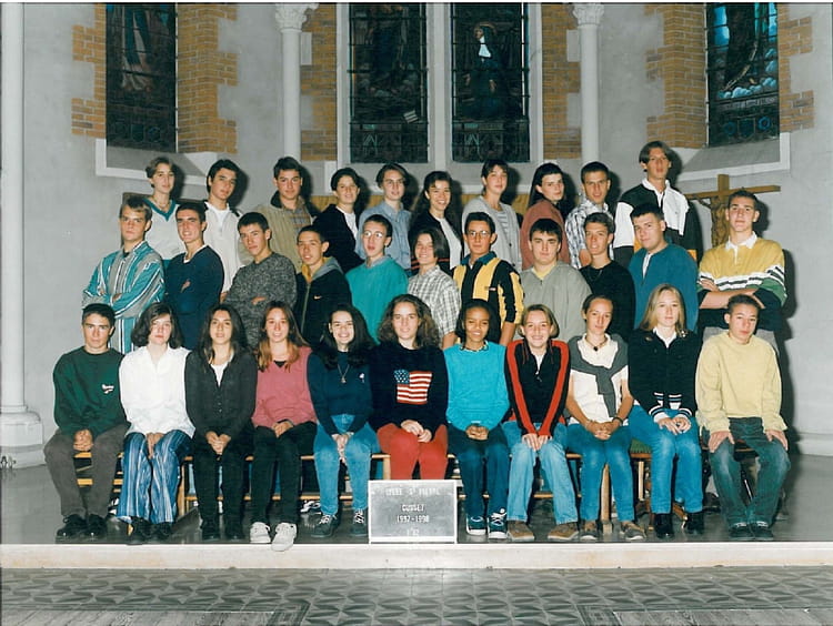 Photo de classe 1ère S2 de 1997, Lycée Saint Joseph/saint-pierre ...