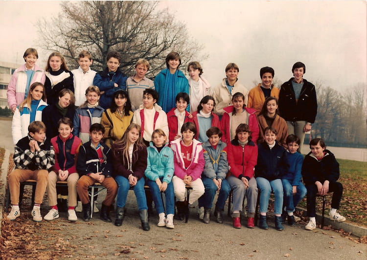 Photo de classe 4éme 6 de 1984, Collège Le Semnoz - Copains d'avant