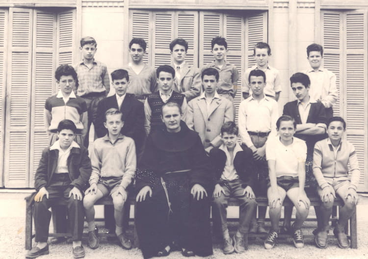 Photo de classe 4ème de 1956, Lycée Franciscain (Fanb) - Copains d'avant