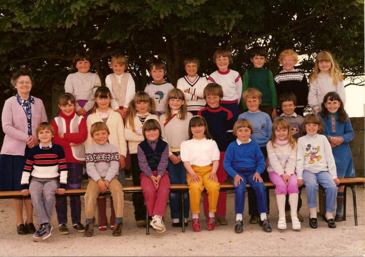 Photo de classe Cp de 1981, Ecole Sainte Marie (Lampaul Plouarzel ...