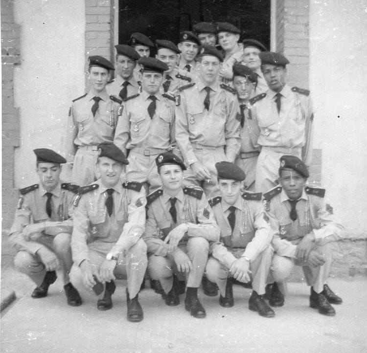 Photo de classe 21 rima-1 escadron-2 peloton de 1974, 21 Rima - Copains ...