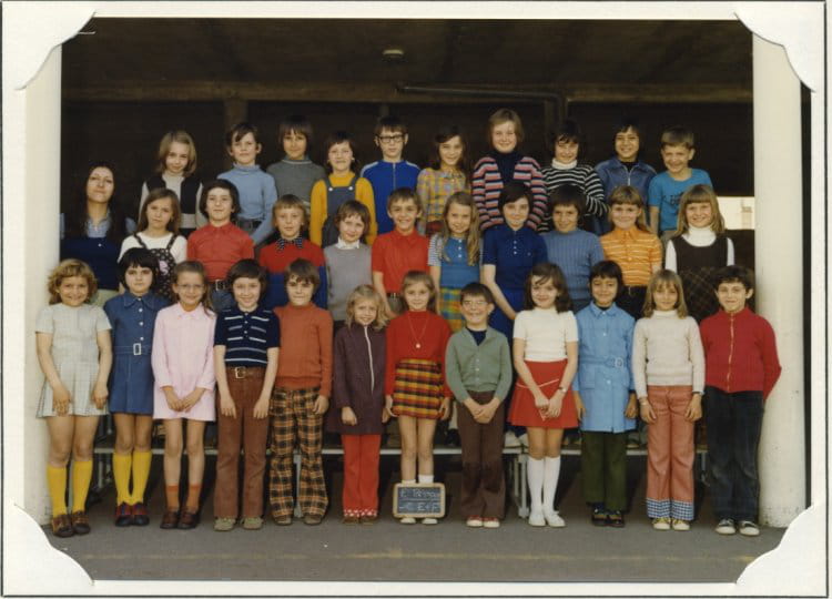 Photo de classe 1973 - 74 de 1973, EUSTACHE RESTOUT - Copains d'avant