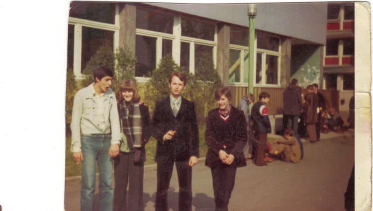 Photo de classe Copain copine de 1980, Lycée Professionnel Michel ...