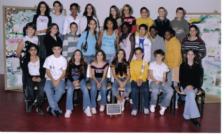 Photo de classe 5ème ZOLA 2005-2006 de 2005, Collège Musselburgh ...
