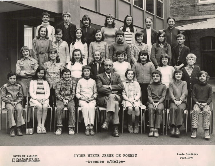 Photo de classe 6eme de 1973, Lycée Jessé De Forest - Copains d'avant