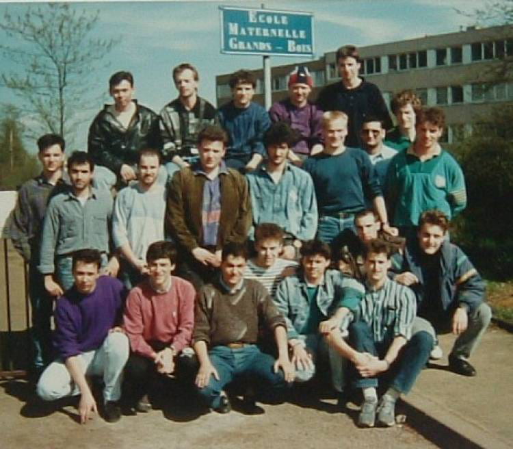 Photo de classe BTS Productique 1989 de 1989, Lycée Les Grands Bois ...