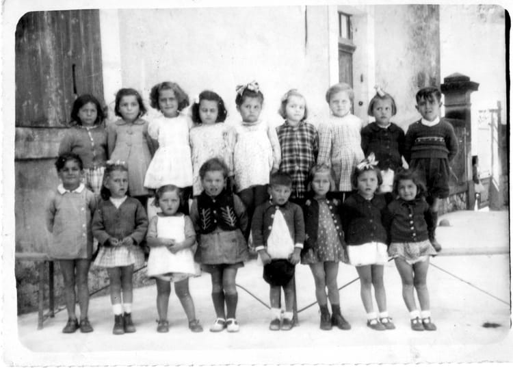 Photo de classe Ecole primaire de Robion de 1949, ECOLE PRIMAIRE ...