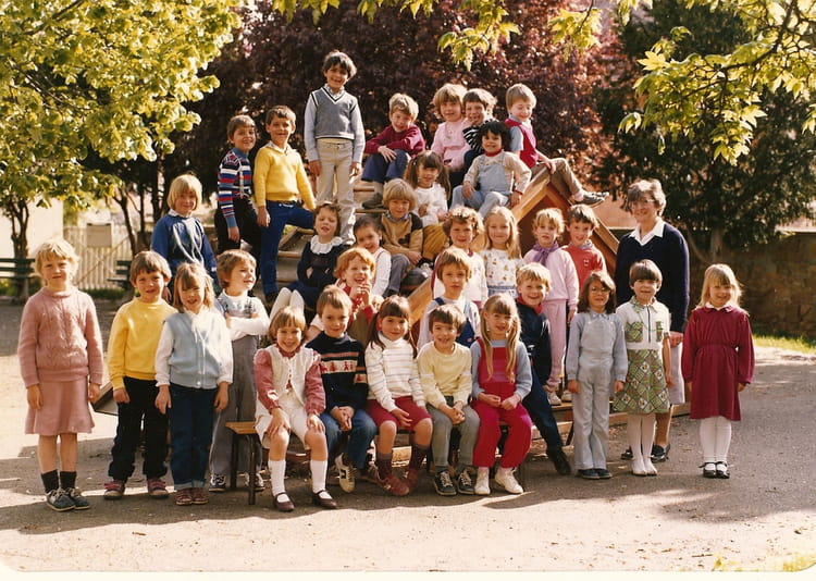 Photo de classe Grande section maternelle de 1983, ECOLE MATERNELLE ARC ...