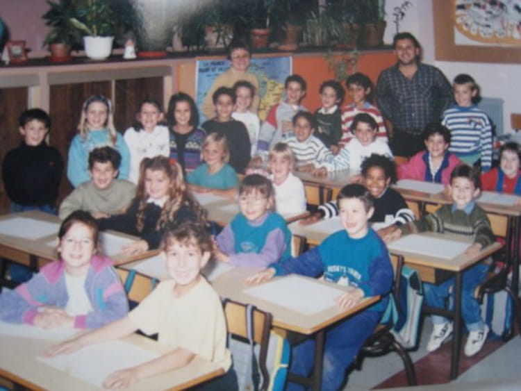 Photo de classe CE2 de 1989, Ecole Fournier (Manduel) - Copains d'avant
