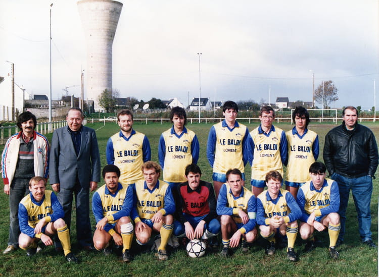 Photo de classe Fc merville 1987(je crois) de 1987, FC MERVILLE ...