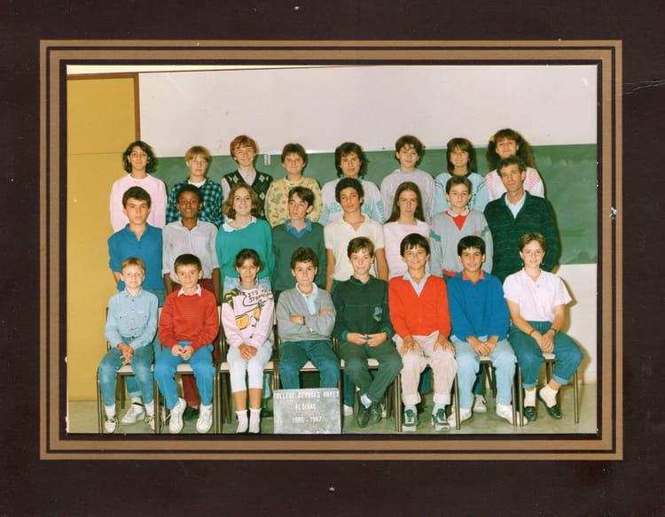 Photo de classe 5è H de 1986, Collège Georges Rayet - Copains d'avant