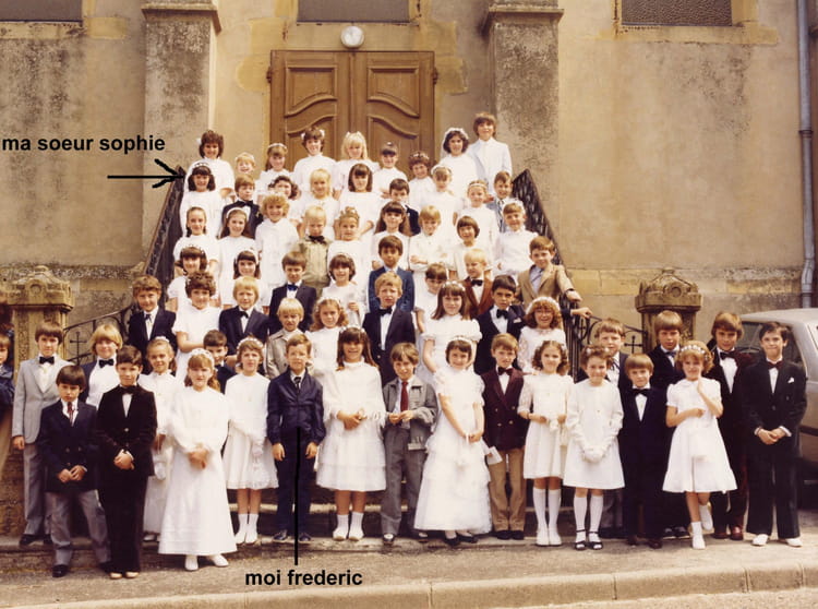 Photo de classe Communion de 1982, Ecole Val De Mance (Ars Sur Moselle ...
