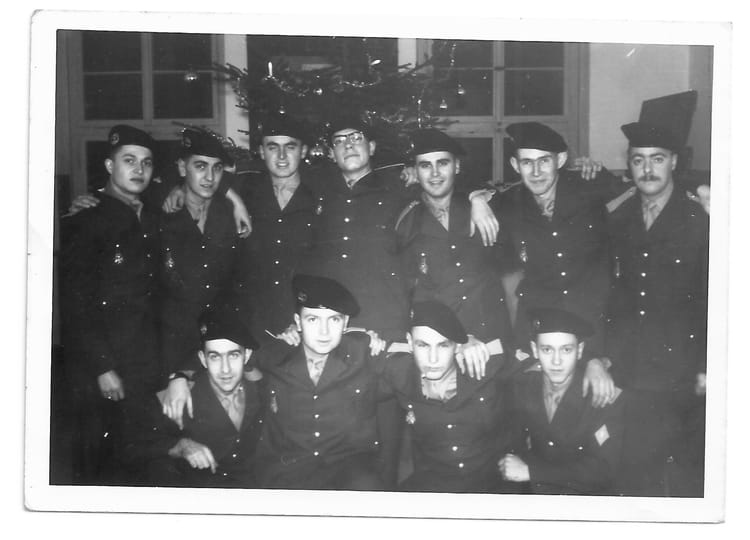 Photo de classe Classe 66/2C - Veillée de Noël de 1966, CIDB - Copains ...