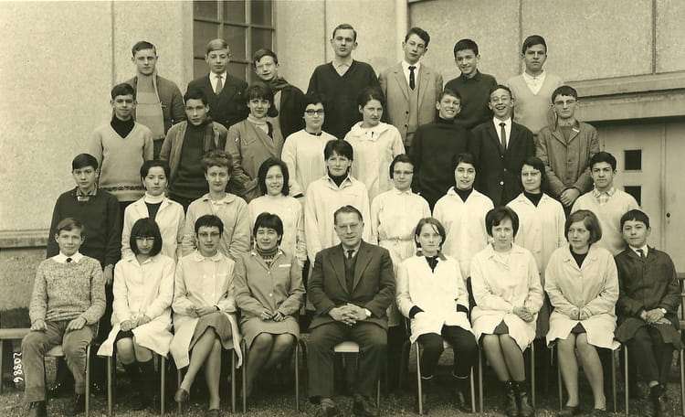 Photo de classe 2c de 1965, Lycée Aristide Briand - Copains d'avant