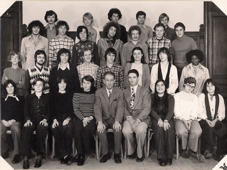 Photo de classe SpéC2 (SpéBio) de 1976, Lycée Chaptal - Copains d'avant