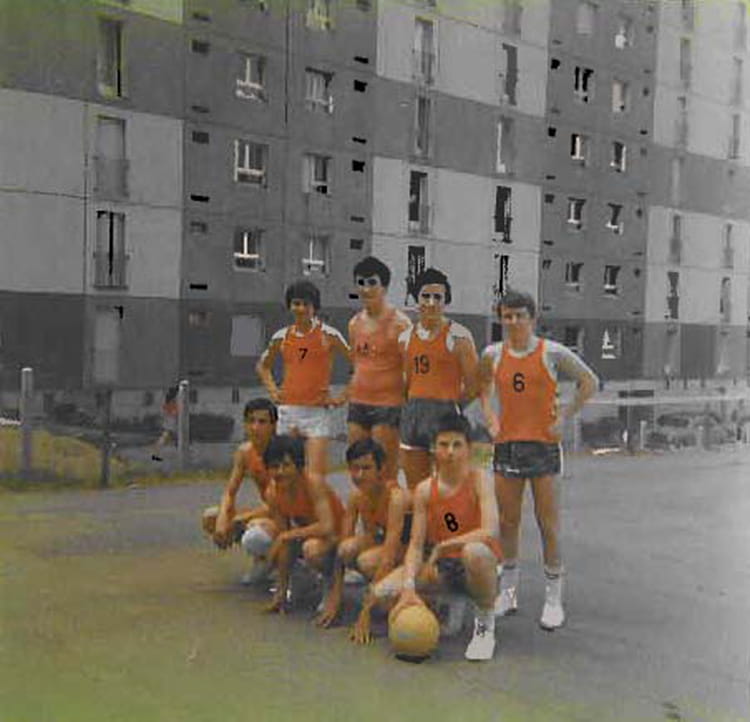 Photo de classe EQUIPE MINIMES SCM à ALLONES de 1971, SCM SPORTING CLUB ...